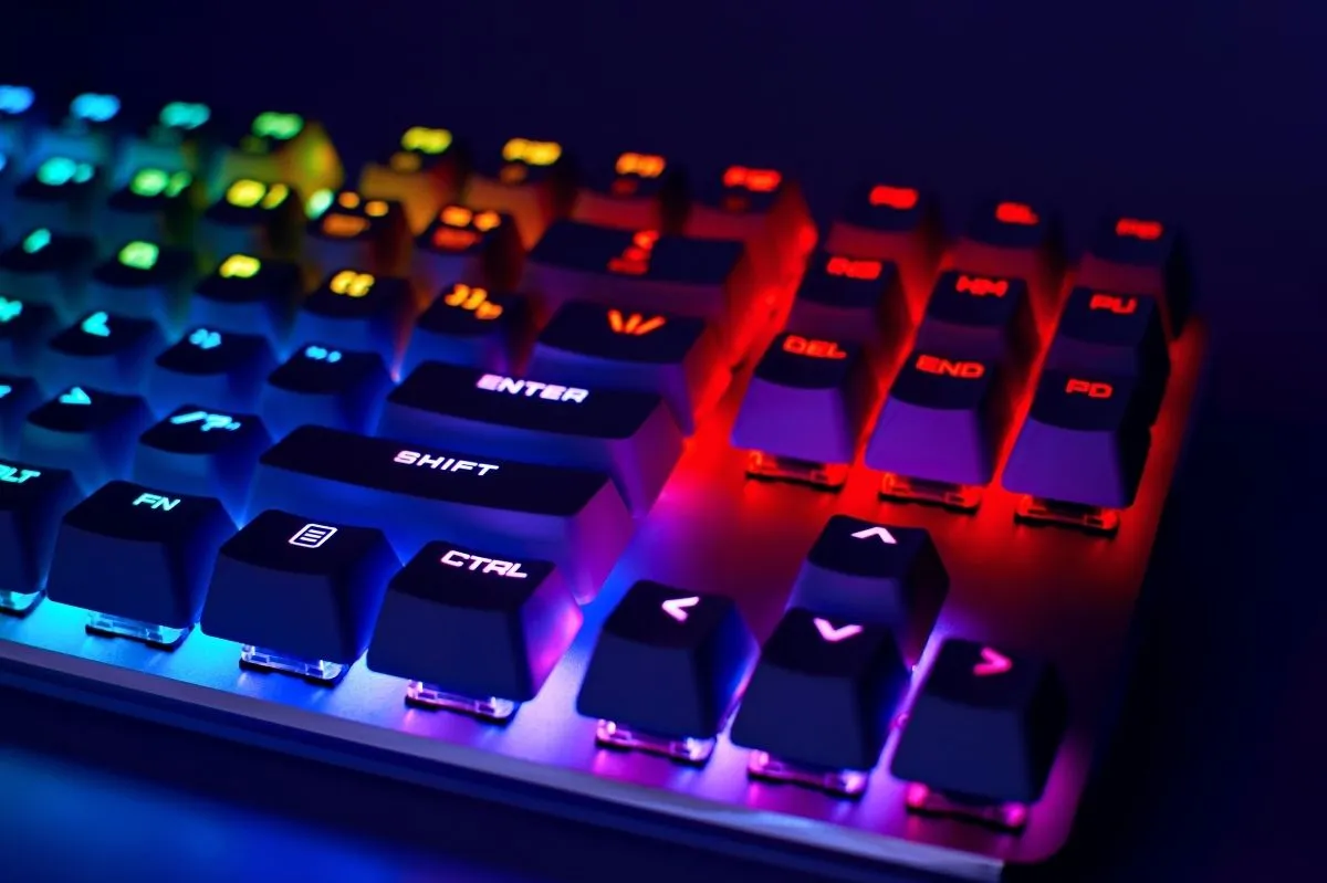 Best Gaming Keyboards Under 1000 In India (RGB) - April 2024