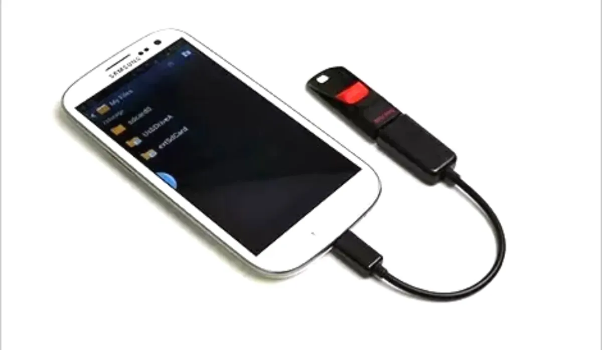 How to connect a Pendrive to Phone (Updated 2024)