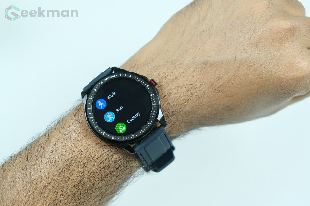 Boat Flash Smartwatch Review | Just Ignore it! - Geekman