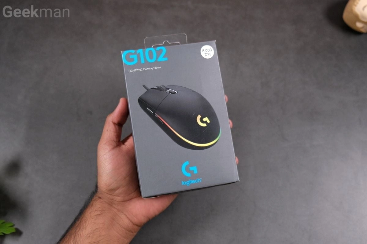 Logitech G102 Light Sync Review With Pros & Cons, Best Budget Gaming Mouse?