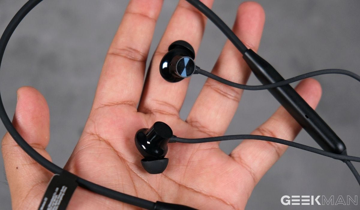 OnePlus Bullets Wireless Z2 Review With Pros & Cons
