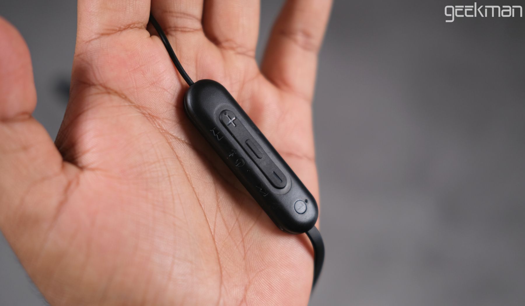 SONY WI-C100 Review, Best Wireless Headphones Under 2000 Rs. | Geekman