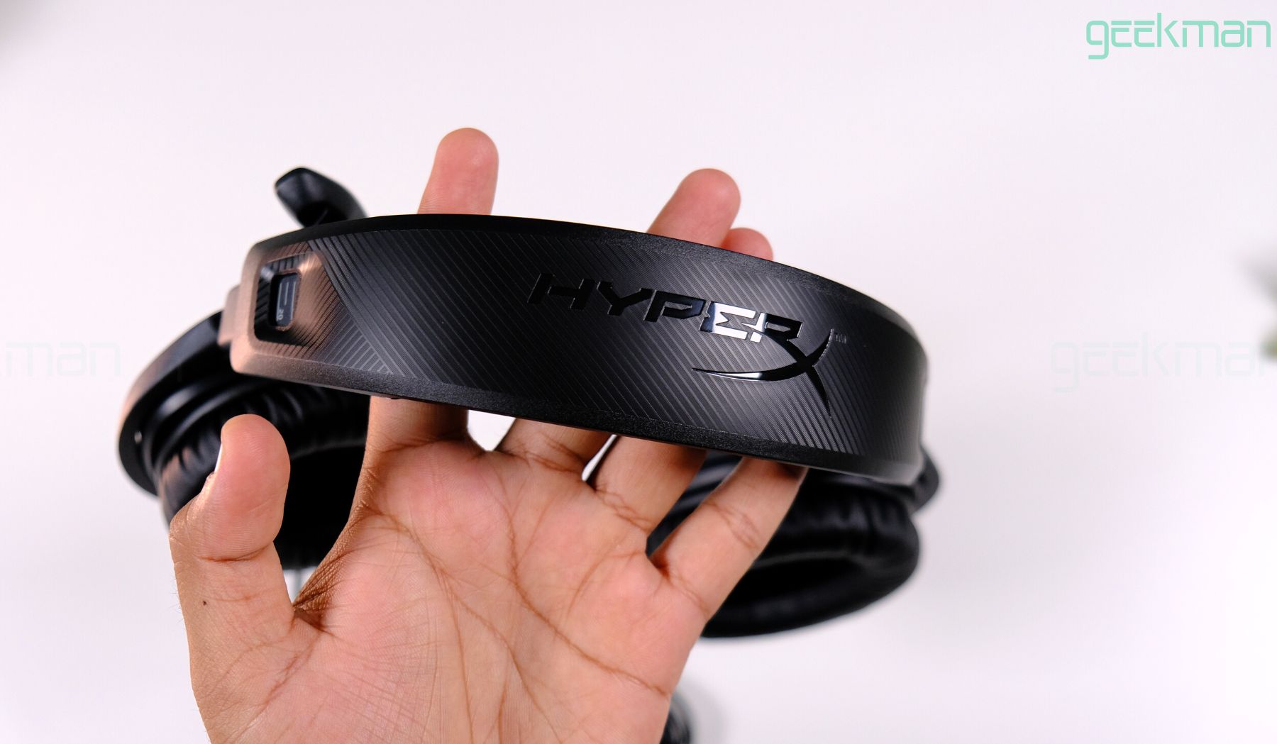HyperX Cloud Stinger 2 Review With Pros & Cons - Geekman | Geekman
